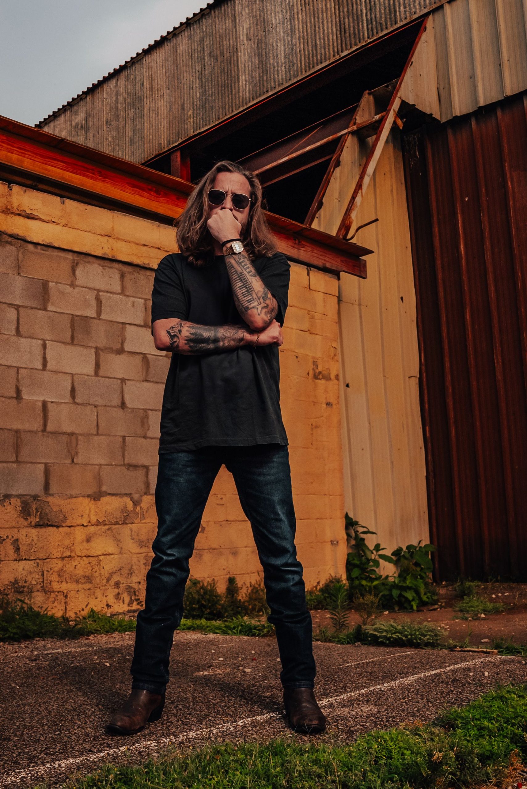 COLT GRAVES RELEASES HEARTBREAK SONG “BETTER PLACE” - MCA